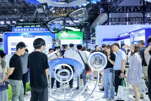 Alibaba Unveils Quark AI Glasses, Paving the Way for the Next ...